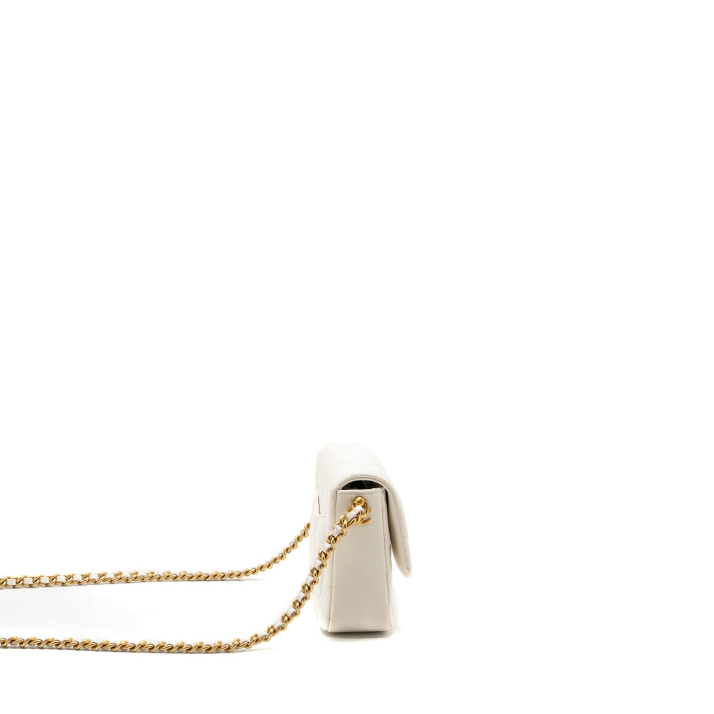 CHANEL SEASONAL SQUARE FLAP BAG LAMBSKIN WHITE GHW (MICROCHIP) – Ateléra