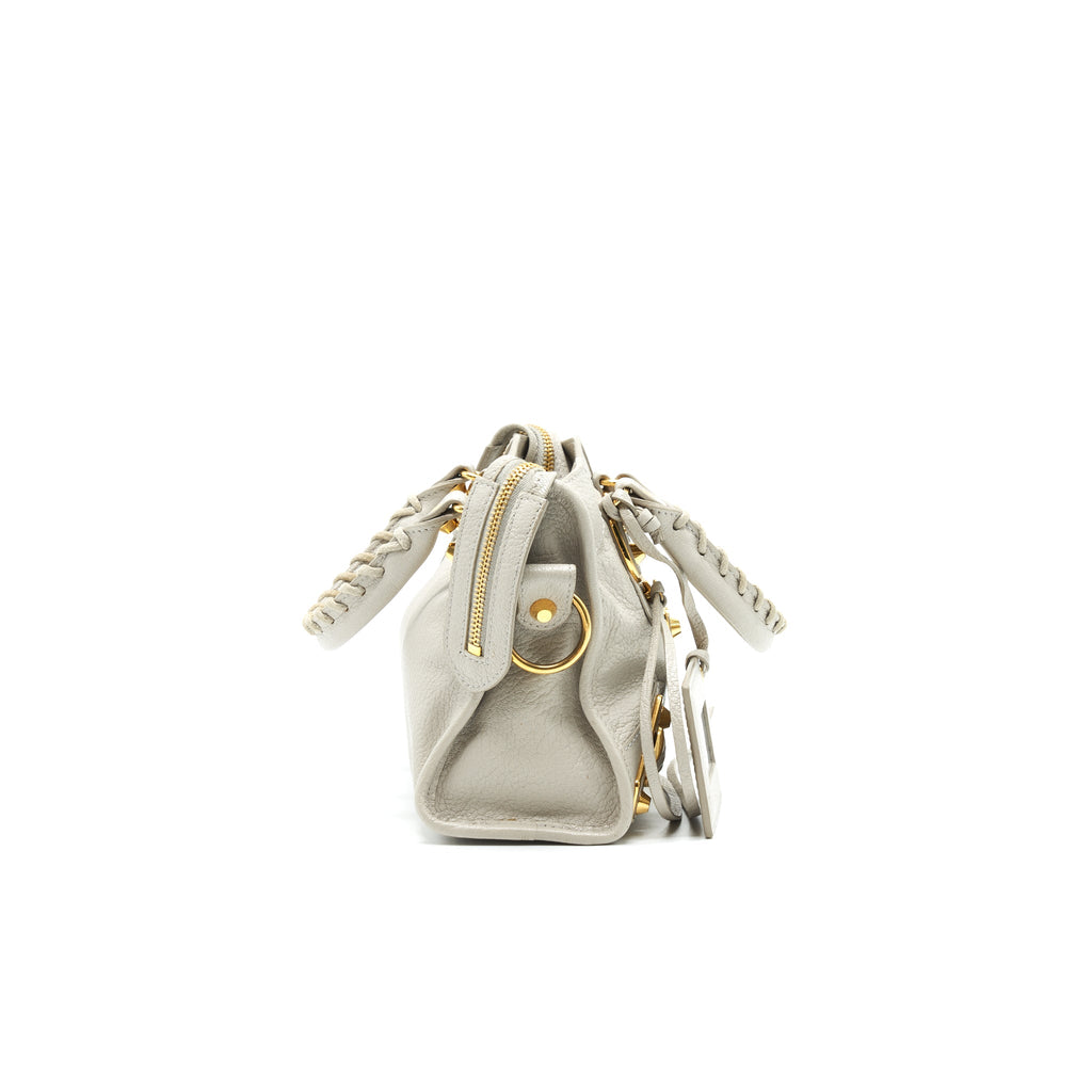 BALENCIAGA MINI GIANT CITY CROSSBODY BAG LIGHT GREY GHW – Ateléra